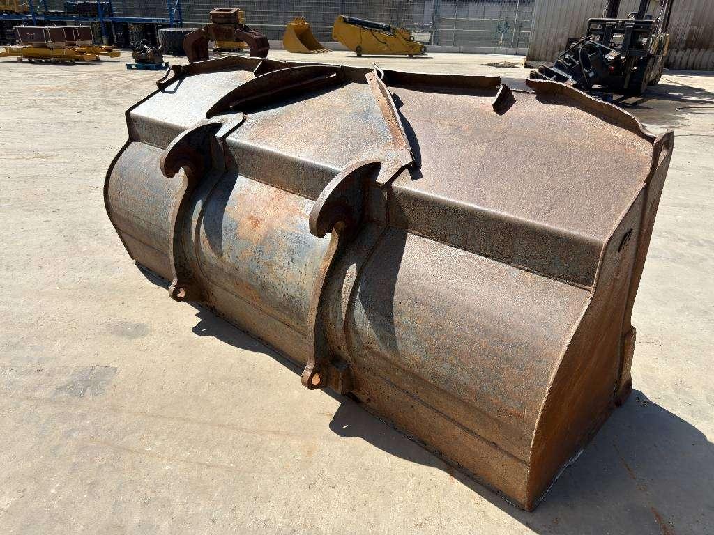 Volvo ISO L90 / Caterpillar 938 - Godet de fouille à vendre à Venlo par ...