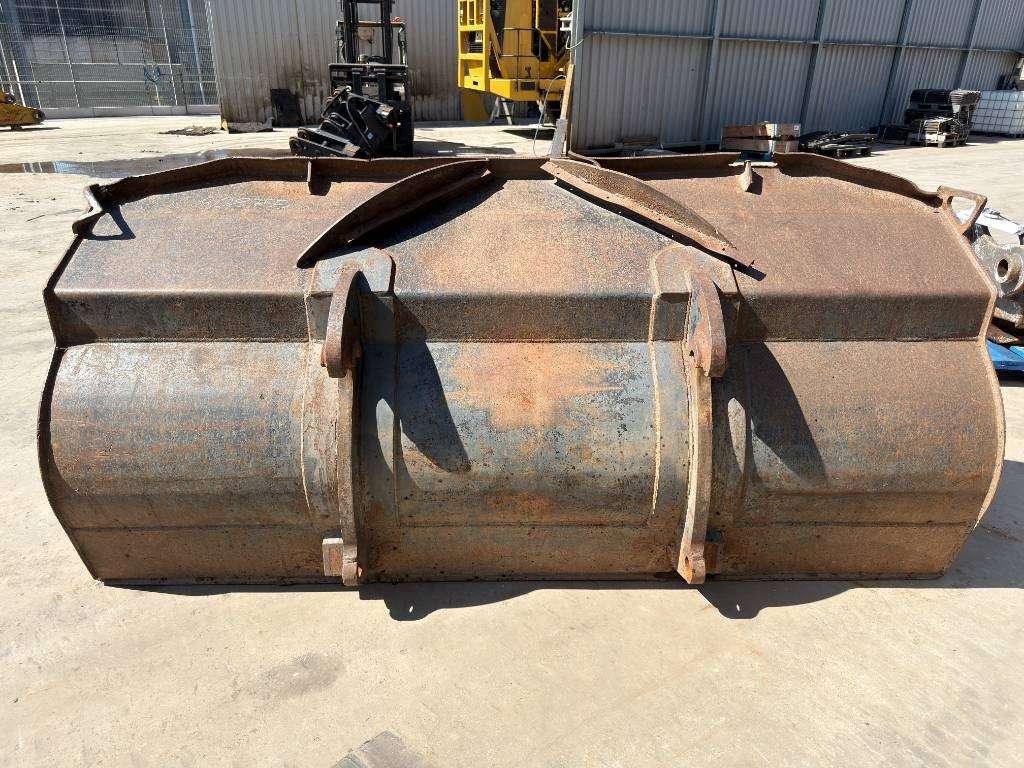 Volvo ISO L90 / Caterpillar 938 - Godet de fouille à vendre à Venlo par ...