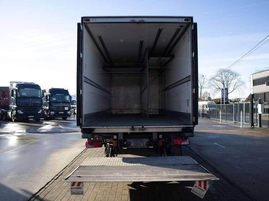 Man TGL 12.220 BL - THERMOKING - Camion frigorifique à vendre à ...